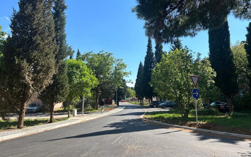 Mostar: Završena rekonstrukcija ulice u naselju Kolonija - Mostar.live