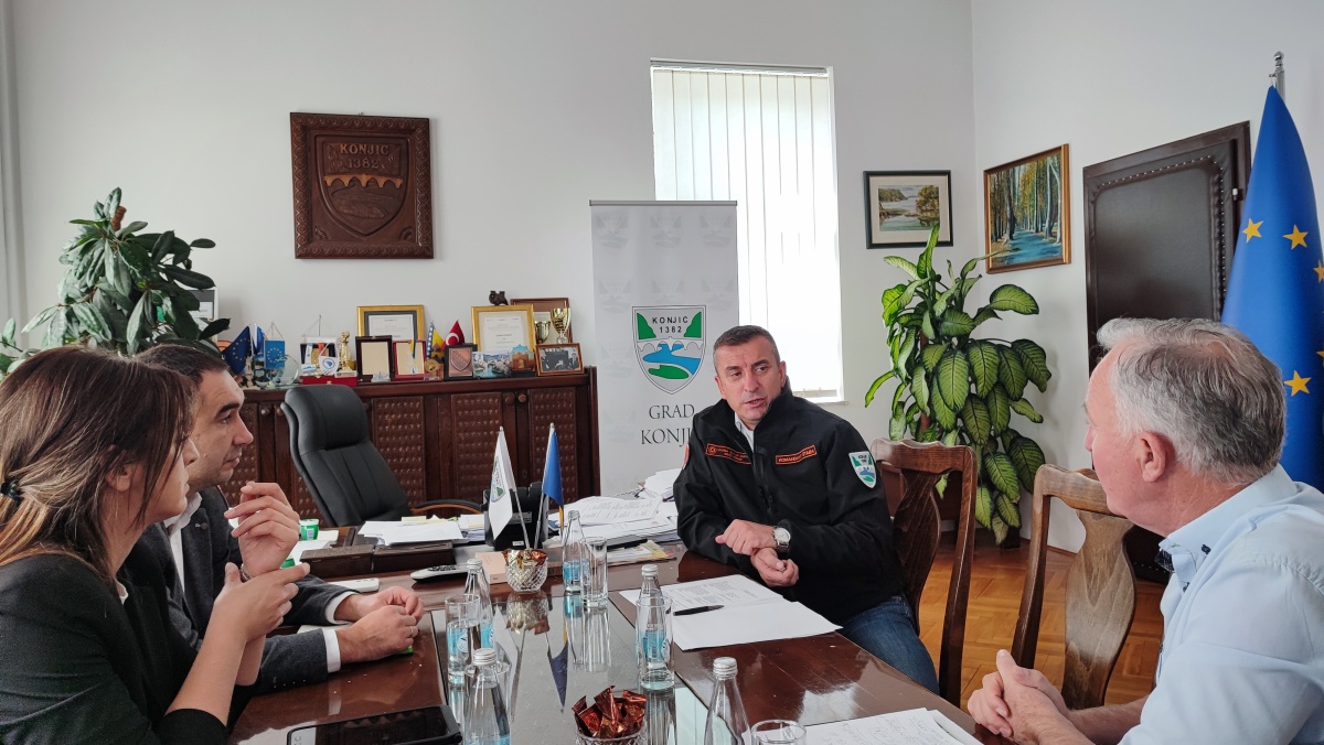 Konjic: Kompanija "Violeta" će učestvovati u obnovi kuća na ...